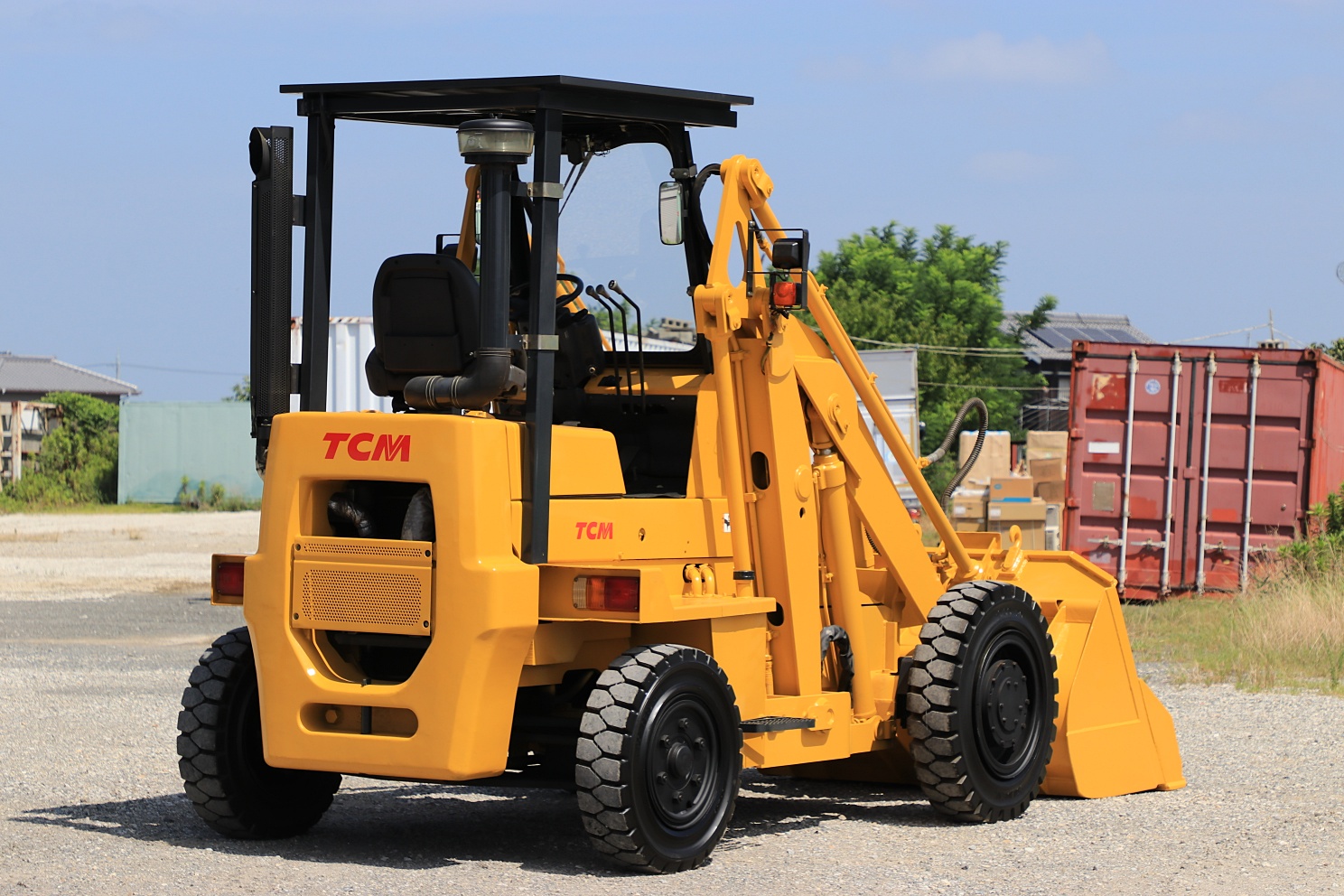 878 TCM SD25-3 | 在庫情報 | フォークリフト中古車販売 | 中古だけど新車なみ | オールプロス